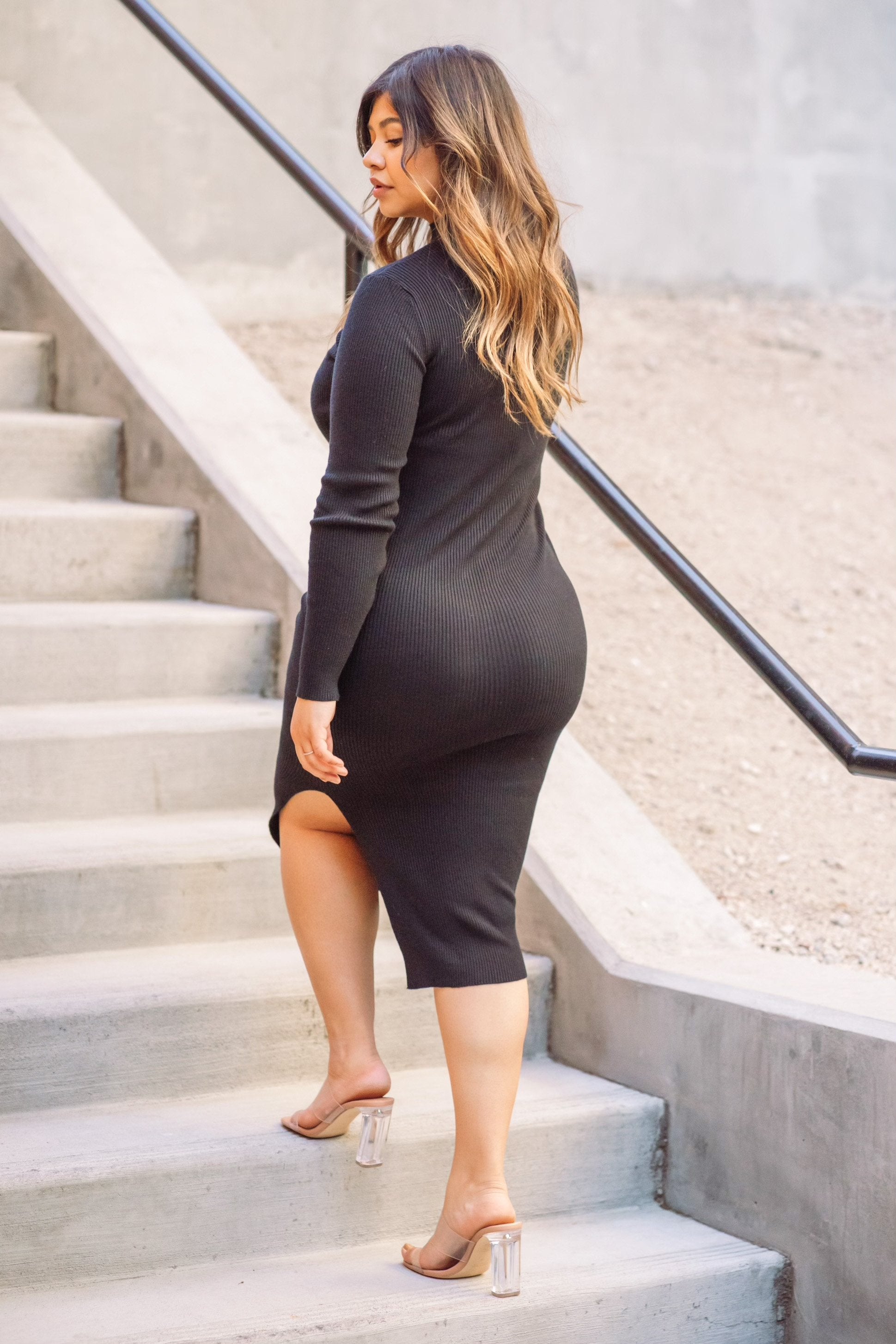 Final Cut Mock Neck Ribbed Midi Dress - Black – Andream Boutique